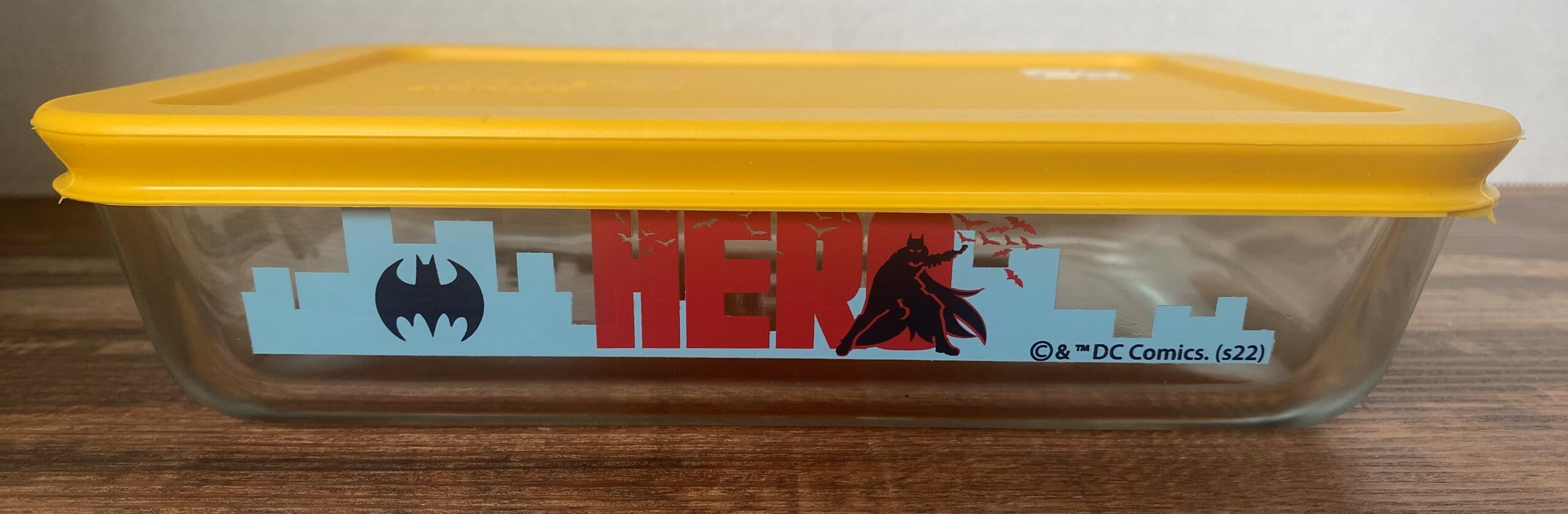 Pyrex Glass Food Storage 3-Cup Rectangle Batman Container with Yellow ...