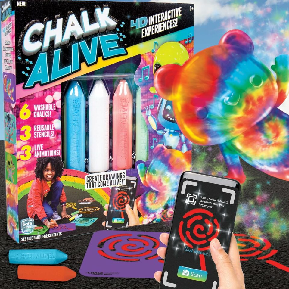 Chalk Alive Alien Robot Gummy Bear: 4D Interactive Experiences | Green ...